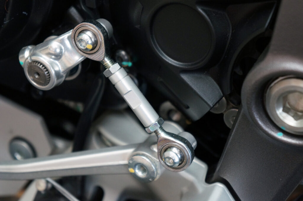 DURBAL Rod Ends und Spherical Plain Bearings - Willbrandt Gummitechnik